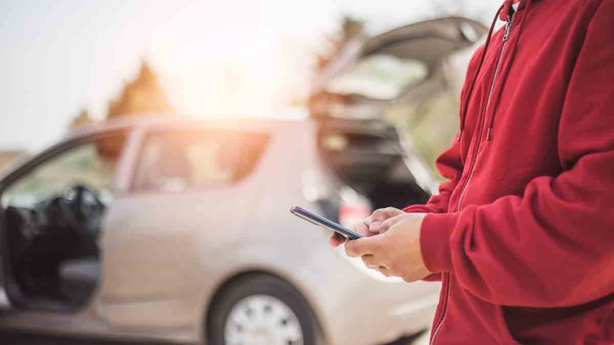 How to Insure a Car Before You Buy It - Mstwotoes