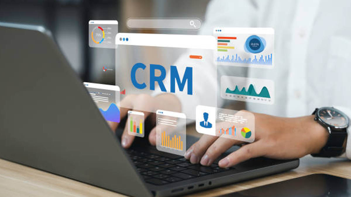 Best CRM for SAAS Startups - Mstwotoes